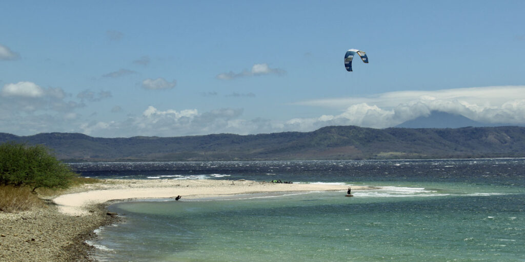 Kiteboarding Costa Rica Kitesurfing, Kite lessons school
